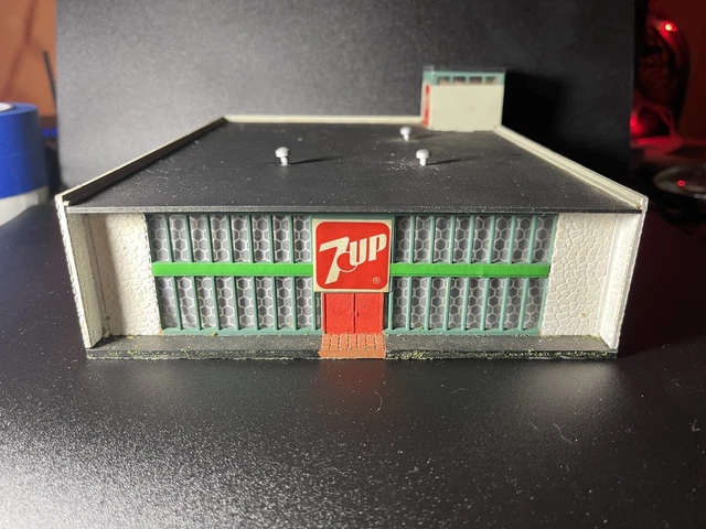 HO SCALE BUILDING: 7up Beverage Warehouse $59.10 - PicClick AU