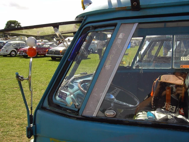 VW SPLIT SCREEN bus Sliding window mesh mossie camper combi westfalia ...