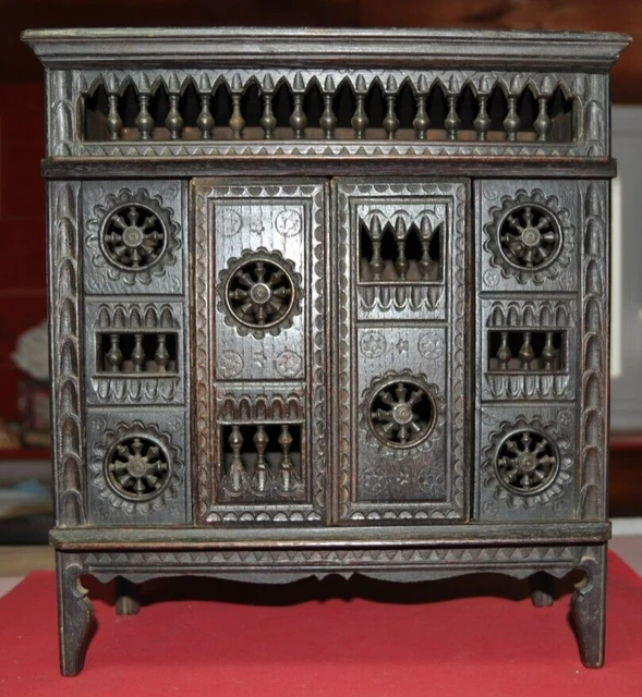 LIT CLOS MINIATURE Breton Meuble Ancien Pour Poupee N°2 EUR 60,00 - PicClick FR