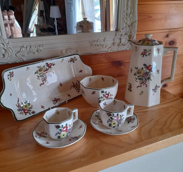 ROYAL DOULTON OLD Leeds Sprays Collection -2 Cups & Saucers Jug, Dish Sugar Bowl £15.00 ...