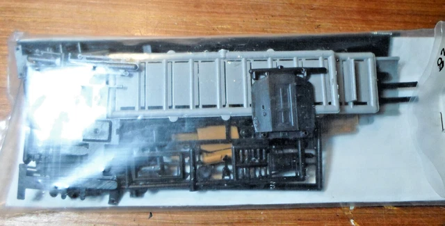 IAN KIRK Kit no. 8882 SOUTHERN SR MAUNSELL LOW WINDOW BRAKE 3rd COACH ...
