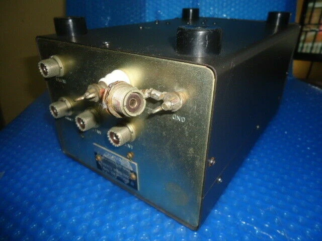 KENWOOD TRIO AT-180 antenna tuner used ham radio Work well 200W・20W ...