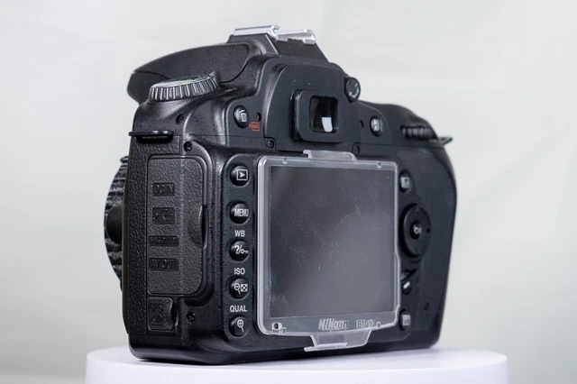 NIKON D90 - DSLR Camera - Body only - 172474 Shutter Count - Great ...