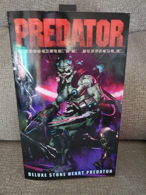 NECA STONE HEART Predator Concrete Jungle Deluxe Predator Action Figure ...