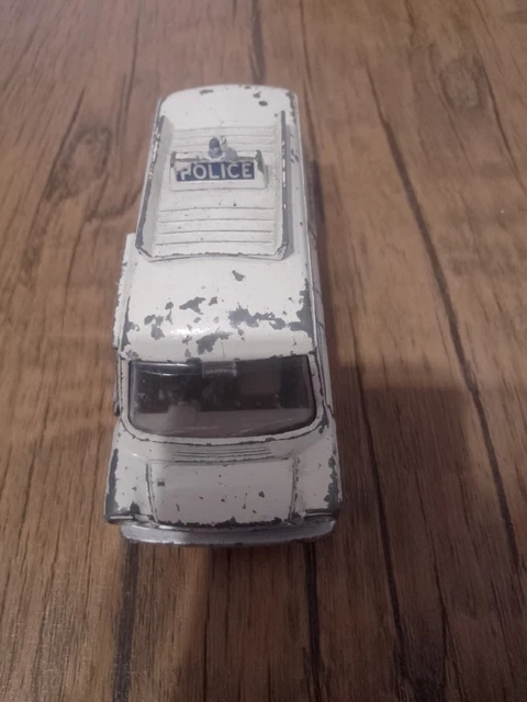 DINKY TOYS FORD Transit Police van £10.90 - PicClick UK