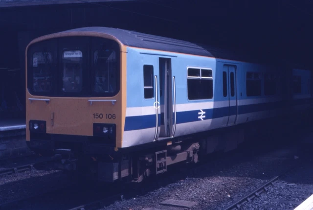 35MM SLIDE BRITISH Railway Br Diesel Class Dmu - 150106 Birmingham Ns ...