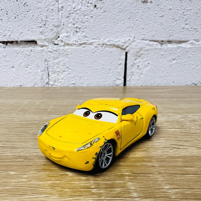 CRUZ RAMIREZ DISNEY Pixar Diecast Metal Cars Rusteze Racing Training ...