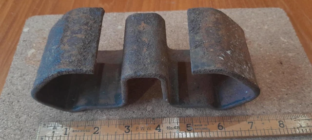 BRITISH RAIL/LONDON UNDERGROUND metal chair Key £12.00 - PicClick UK