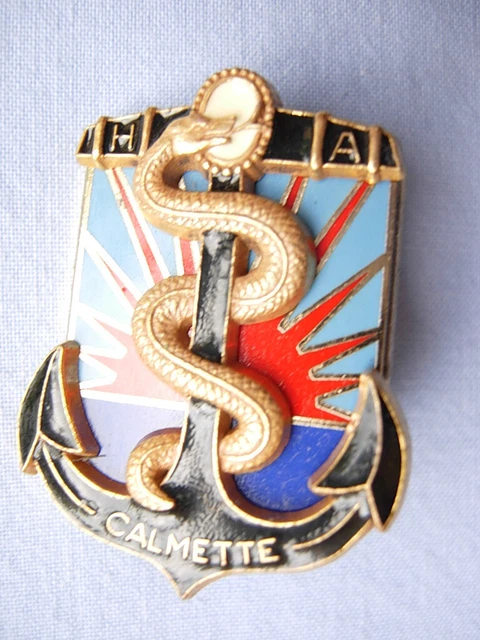 INSIGNE METAL ANCIEN SANTE MEDECINE HOPITAL HA CALMETTE Drago EUR 6,00 ...