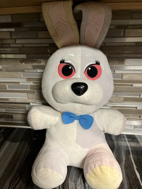 FIVE NIGHTS AT Freddys Security Breach Vannie 16" XL Stuffed Plush £21. ...