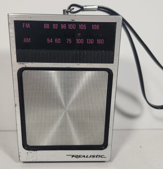 REALISTIC 12-714 HAND Held Portable AM-FM Radio Works No Antenna or ...