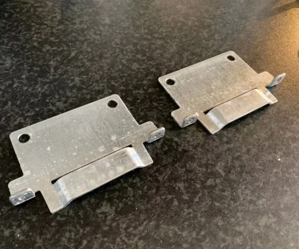IKEA BED SKORVA Mounting Plates for Central Slat Support Mid Beam Part ...