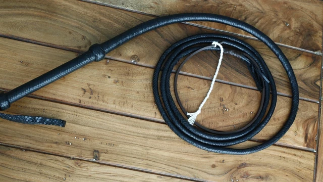 INDIANA JONES BULLWHIP 12 Plaits Genuine Leather Premium Bullwhips ...