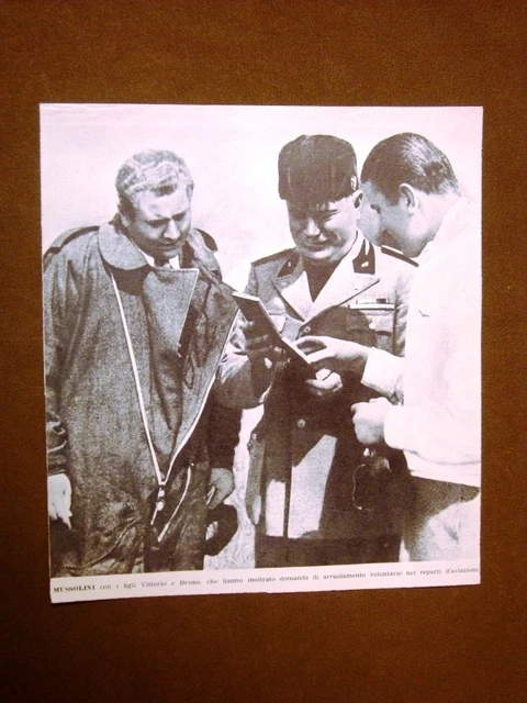 IL DUCE BENITO Mussolini con i figli Vittorio e Bruno negli anni '30 ...