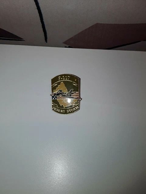 PIN'S PINS ARMÉE DESERT STORM F 117 AVION GUERRE EUR 4,99 - PicClick FR