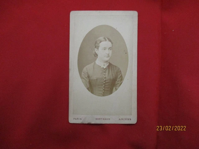 ANCIENNE CDV PORTRAIT De Jeune Fille Photographie Berthaud Paris 75 EUR ...