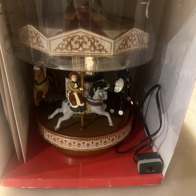 MR CHRISTMAS SMALL Victorian Carousel Holiday Play 30 Songs 2002 £50.56 ...