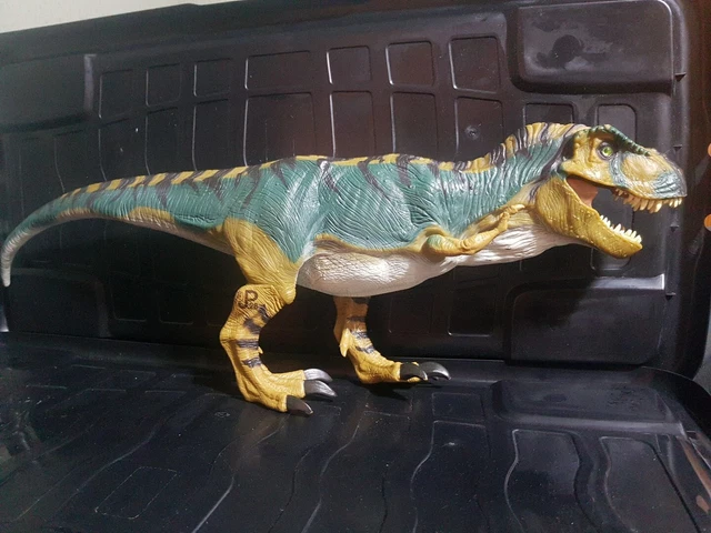 JURASSIC PARK THE Lost World Bull T-rex. (Read Description) £100.00 ...