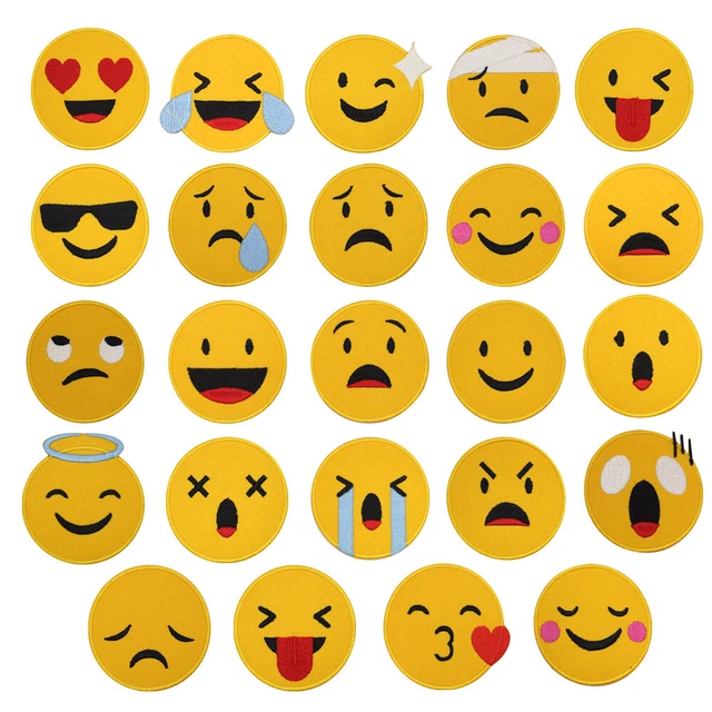 SMILE EMOJI PATCH Iron/Sew on Embroidered Badge Appliques For Clothes £ ...