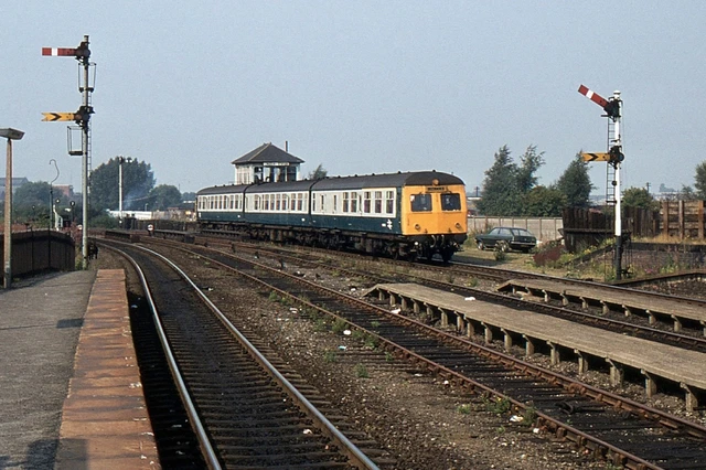 BRITISH RAIL CLASS 120 DMU Lincoln St Marks Rail Photo £2.70 - PicClick UK