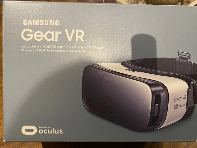 SAMSUNG GEAR VR Virtual Reality Headset Powered By Oculus. Unused In ...