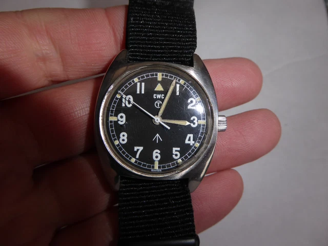 BRITISH ARMY WATCH W10 CWC Watch, working ticking,markings worn £338.22 ...