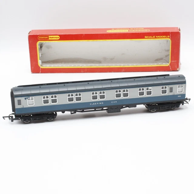 HORNBY R339 BR 2nd Class Sleeping Car Coach OO Gauge £12.95 - PicClick UK