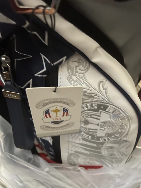 SWAG OFFICIAL 2025 U.S. Ryder Cup Team Stand Golf Bag In Hand, Ship ...
