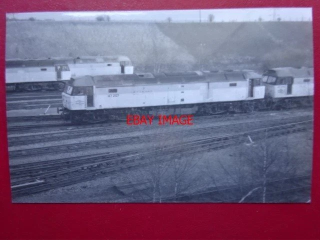 PHOTO BR Class 47 Diesel Loco No 47207 £1.90 - PicClick UK