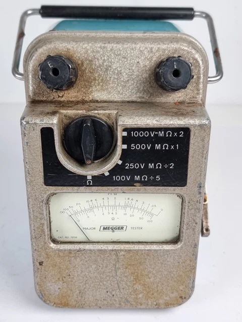 VINTAGE MEGGER MAJOR Hand Crank Insulation Tester Evershed & Vignoles ...