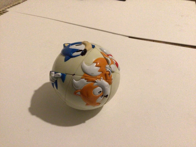 SONIC HEDGEHOG PUZZLE Rubiks Ball, Vintage Sega, Rare, Features Miles ...