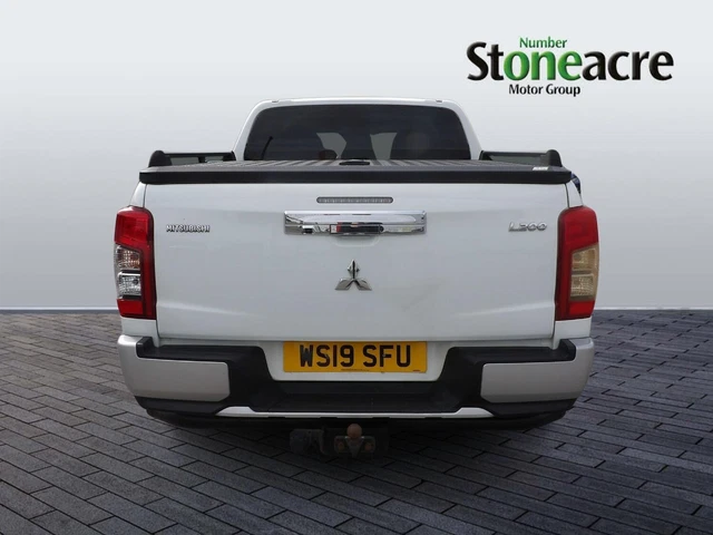 MITSUBISHI L200 2.2 DI-D DC Warrior Pickup Double Cab 4dr Diesel Auto ...