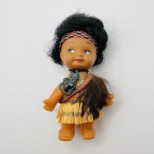 VINTAGE RETRO NEW ZEALAND MAORI DOLL TRADITIONAL COSTUME. Collectable ...