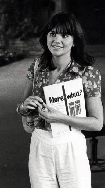 SINGER LINDA RONSTADT at 'Recording Party for Linda Ronstadt' on F- Old ...