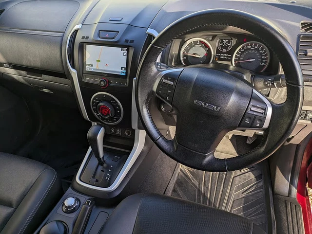 2018 ISUZU D-MAX 1.9 Utah Double Cab 4x4 Auto PICK UP DIESEL Automatic ...