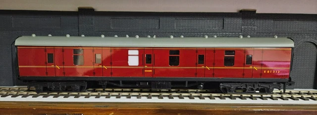 HORNBY DUBLO 4075 Corridor Coach Full Brake E.R. boxed. #12 £12.15 ...