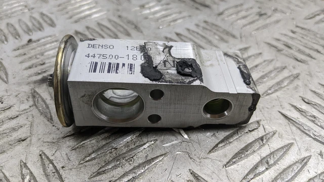 MITSUBISHI SHOGUN MK3 Lwb 2004 Air Conditionné Expansion Soupape 447500 ...