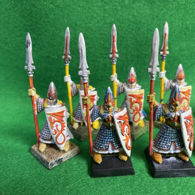 WARHAMMER 9 HIGH Elf Spearmen Embossed Shields Games Workshop 90s Elves ...
