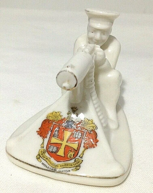 ANTIQUE WW1 CRESTED china Machine Gunner Wolverhampton crest £125.00 ...