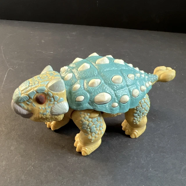 MODELLINO JURASSIC WORLD Camp Cretaceous Baby Bumpy Ankylosaurus Mattel ...