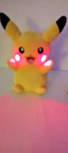 POKEMON PIKACHU TALKING 10” Plush Tomy Toy Light Up Cheeks Flapping ...
