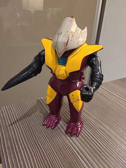 HASBRO TAKARA TRANSFORMERS G1 Pretender Maritime Attack Soldier Finback ...