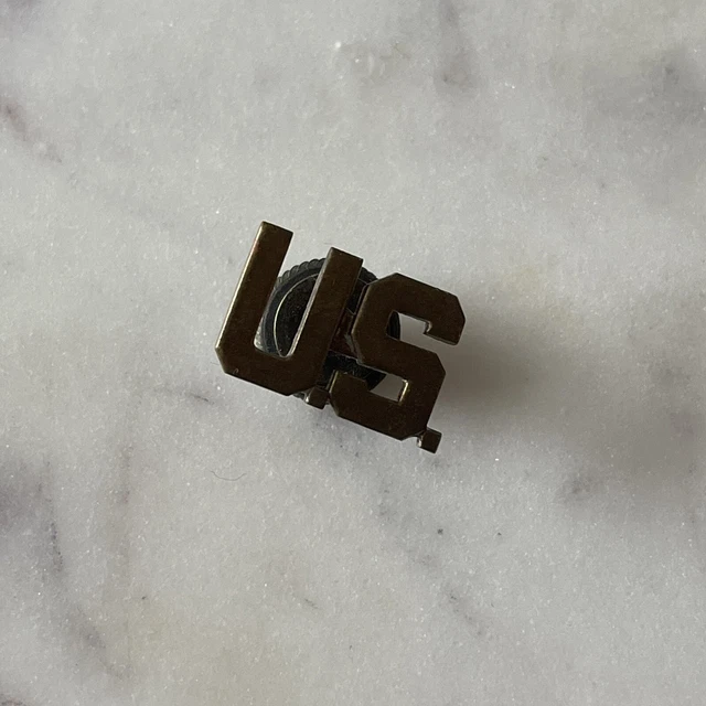 AUTHENTIC WWII US Army Officer Collar Insignia Lapel Pin Screw back $14 ...