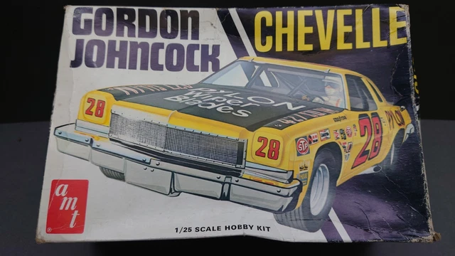 AMT CHEVELLE STOCK Car Started - 1/25 Scale Model Kit Collection Lot 98 ...