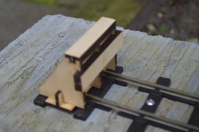 SM32 / 16MM Scale Garden Railways - Buffer Stop £3.00 - PicClick UK