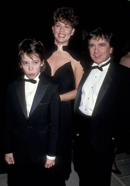 DUDLEY MOORE, WIFE Brogan Lane and his son Patrick Moore att - 1989 Old ...
