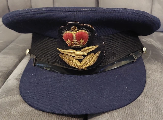 WW2 AUSTRALIAN RAAF Offices cap complete with badge and buttons. £77.56 ...