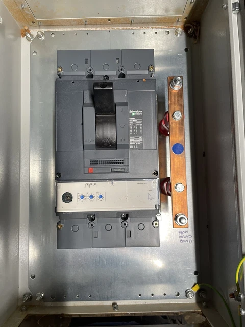SCHNEIDER MCCB COMPACT NSX 400N With Eldon Enclosure £150.00 - PicClick UK