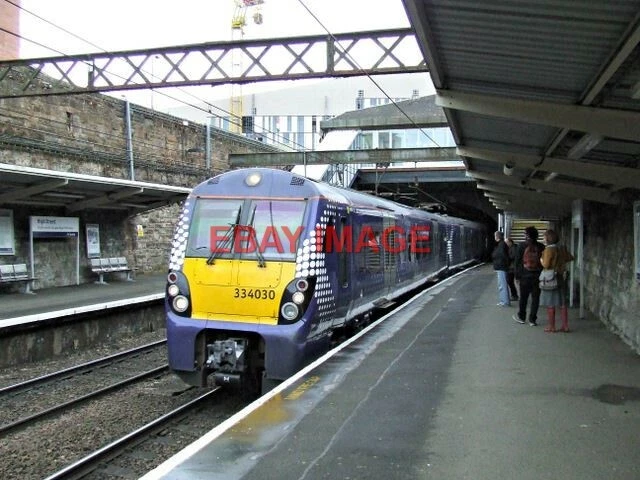 PHOTO SCOTRAIL Class 334 Train No 334030 At High Street Railway Station ...