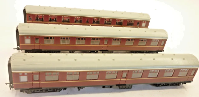 3 X HORNBY 00 gauge BR Mk1 COACHES - MAROON, c £26.99 - PicClick UK